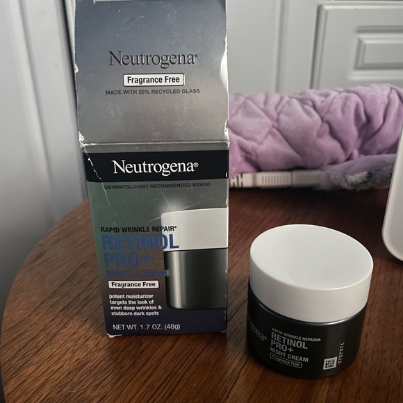 Neutrogena | Skincare | Neutrogena Retinol Pro Night Cream Black And ...